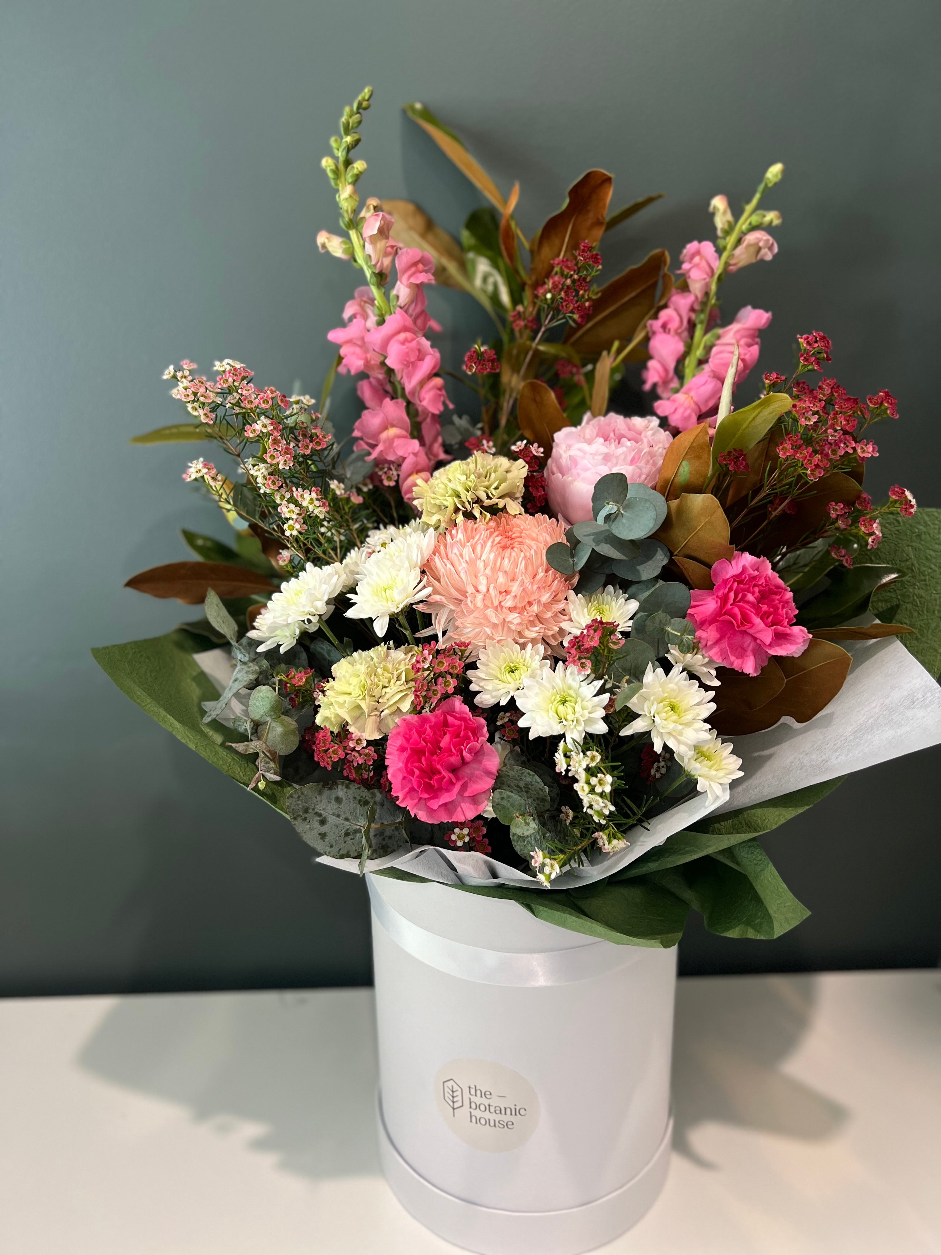 Luxe Hat Box of Blooms | The Botanic House